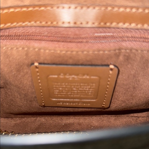 Coach | Bags | Coach Brown And Black Crossbody Bag With Star Clasp ...